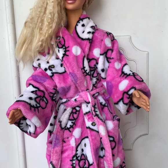 Hello Kitty | Pajamas | Hello Kitty Robe 5t | Poshmark